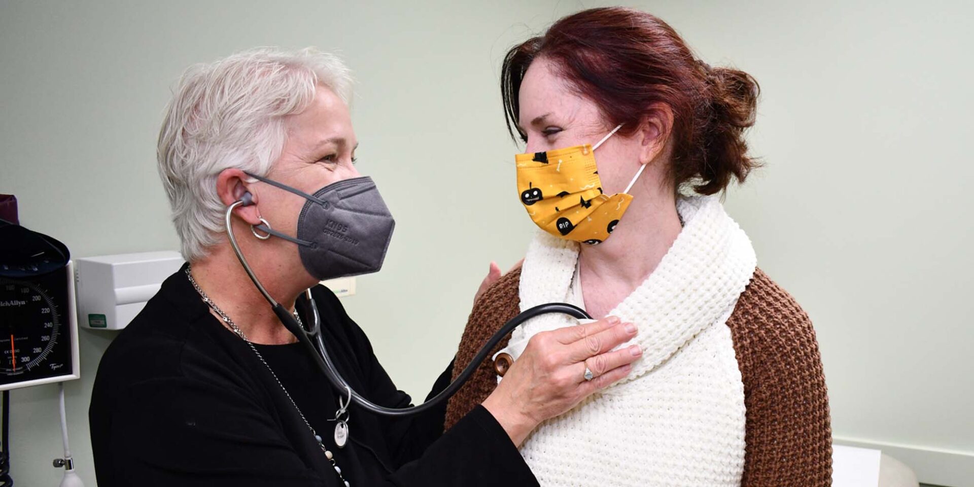 Patient Services and Resources_photo - The Wright Center