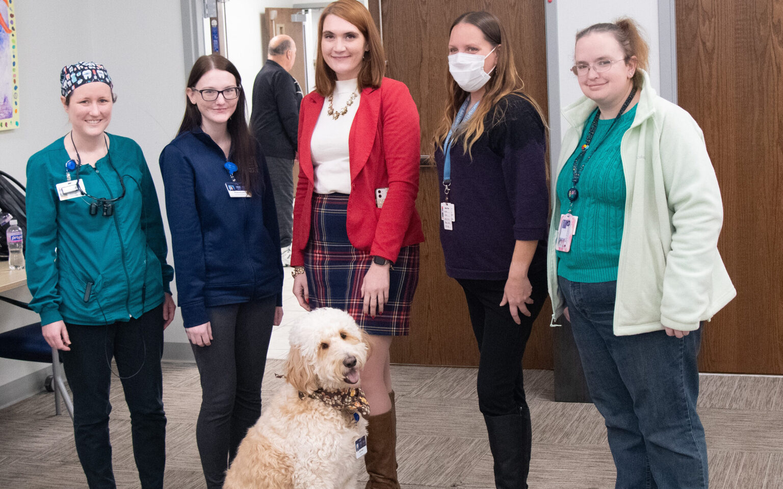 Therapy dog makes rounds to help workers de-stress - The Wright Center