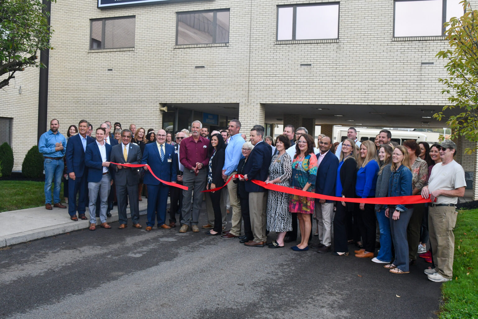 The Wright Center for Community Health participates in ribbon-cutting ...