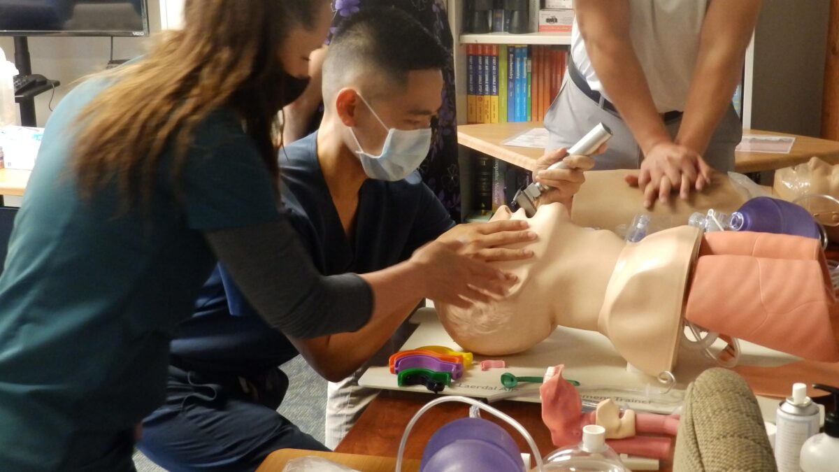 Intubation Student - The Wright Center